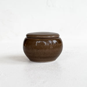 Porcelain Lidded Container in Smokey Quartz – Wilderhouse